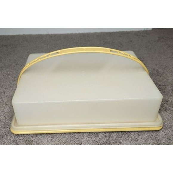 Tupperware | Kitchen | Tupperware Cake Taker Carrier Rectangle Sheet ...